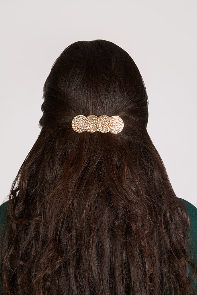 Anna Hammered Gold Hair Clip – Louche