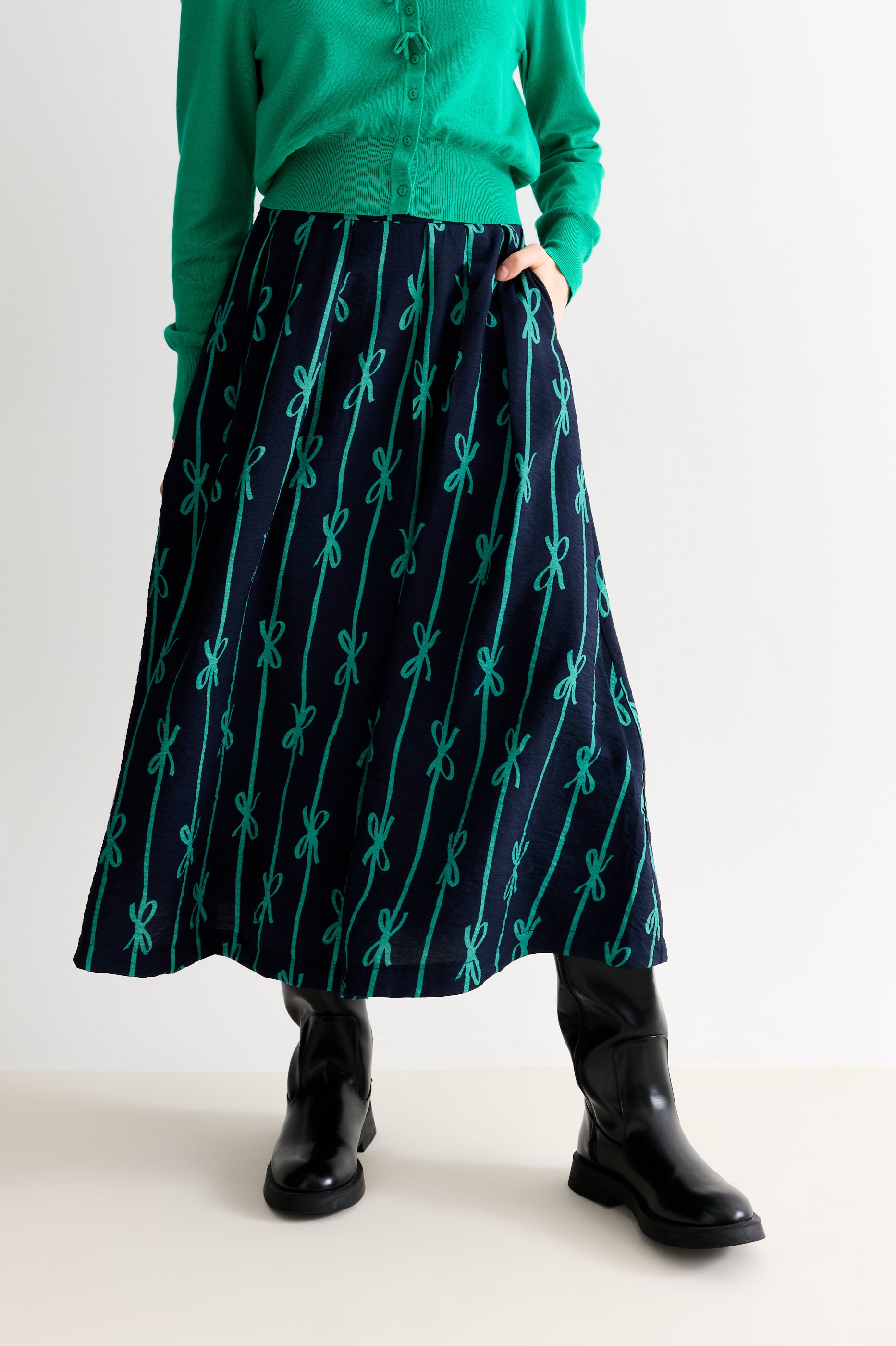 Lizea Tie Up Midi Skirt - Navy – Louche